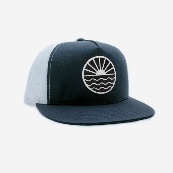 Sun Wave Flat Brim Trucker Hat - Black And White | Tuck Life